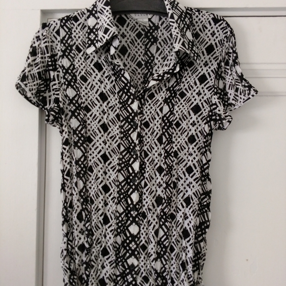 Allison Taylor | Tops | Allison Taylor Black And White Top | Poshmark
